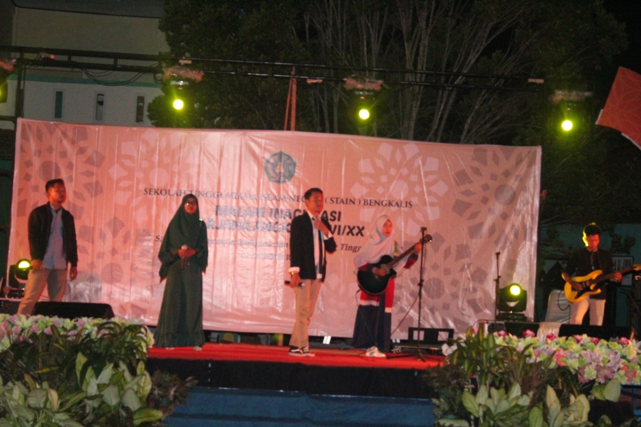 Meriahnya Malam Inagurasi Wisuda Sarjana Angkatan VI/XX STAIN Bengkalis ...