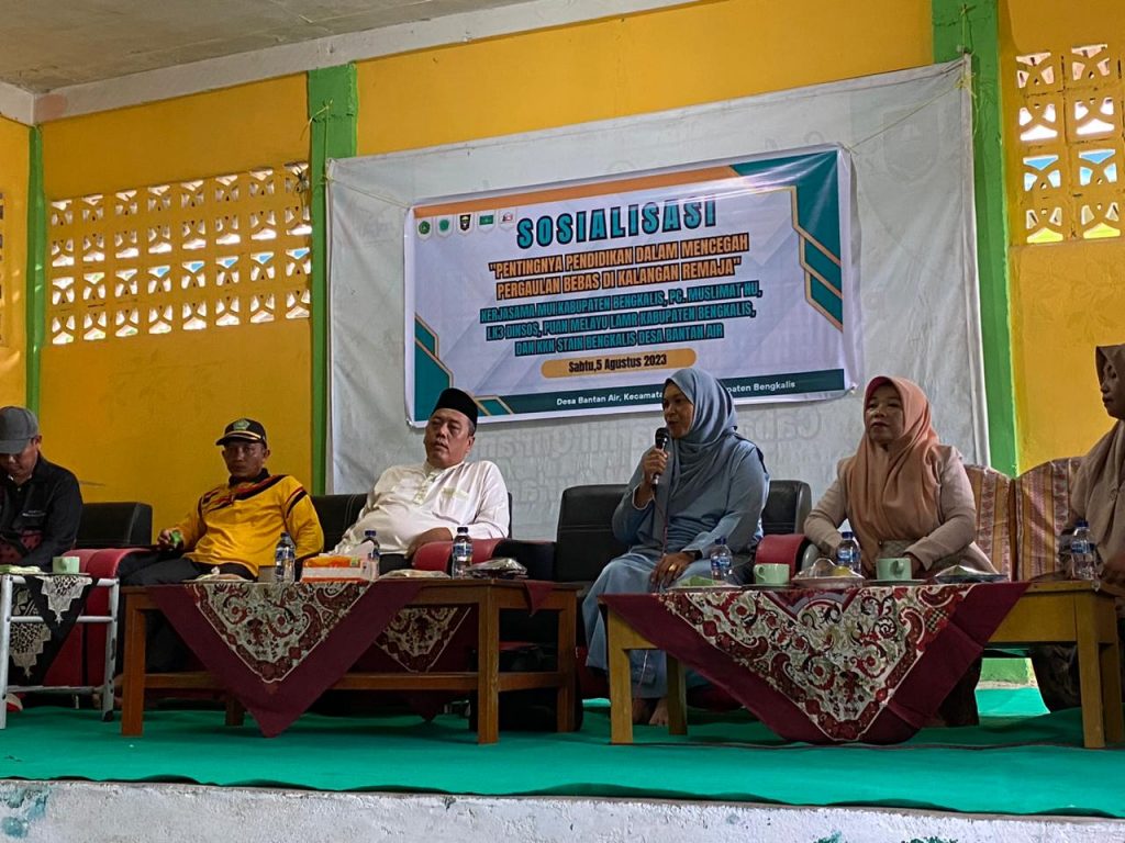 Mahasiswa KKN Desa Bantan Air Gelar Sosialisasi Pentingnya Pendidikan ...