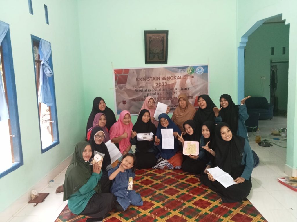 Mahasiswa KKN Desa Koto Raja Gelar Sosialisasi dan Pelatihan Pengolahan ...